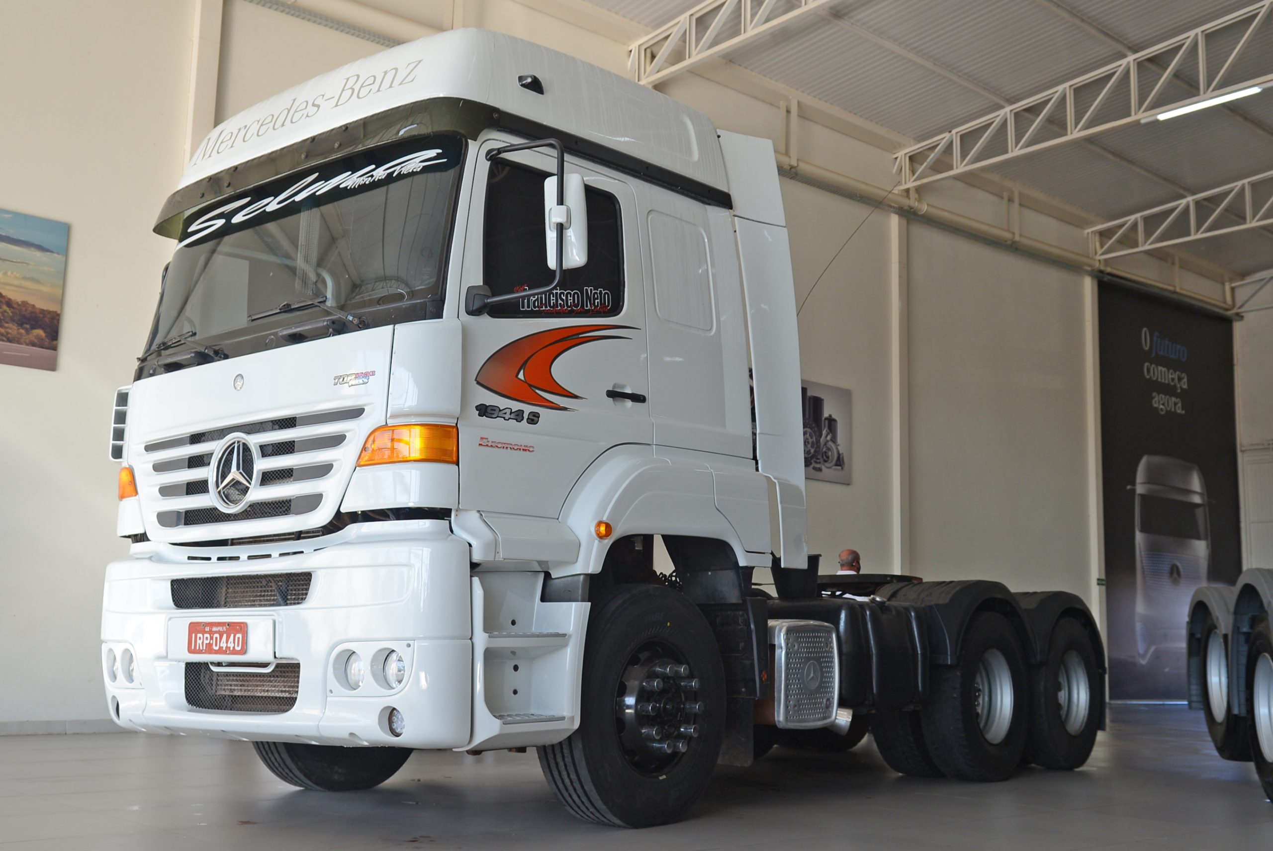 Mercedes-Benz 1944 S 2004 alcança 2.000.000 de km sem abrir o motor ...