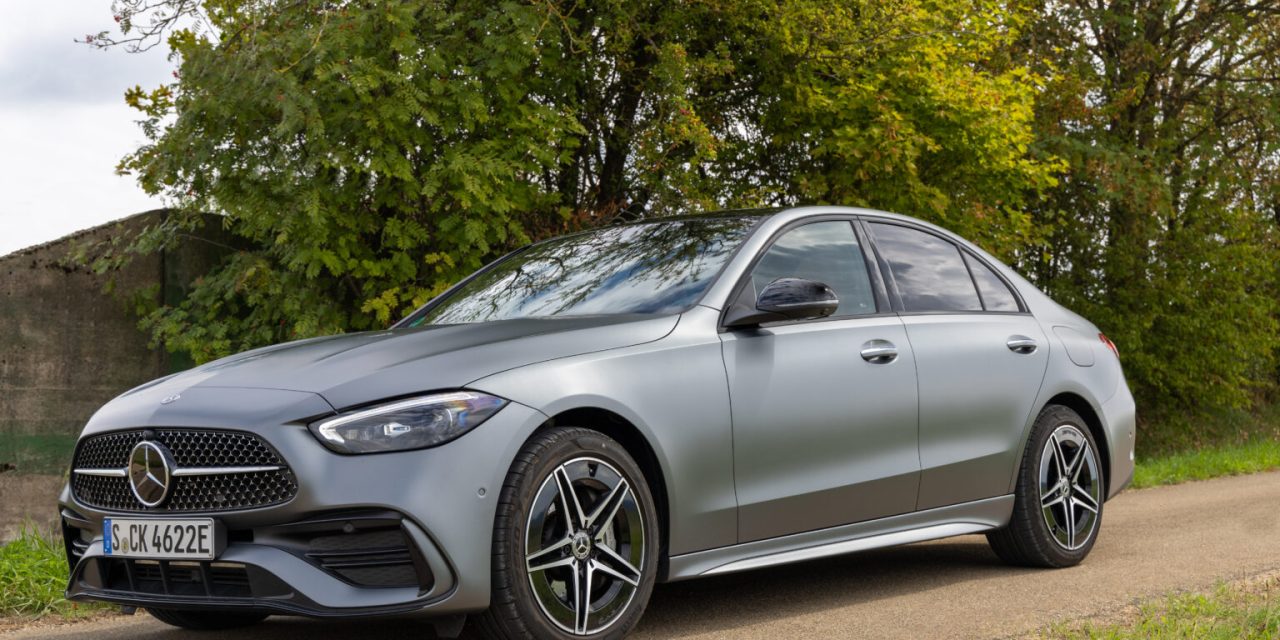 Teste: Mercedes-Benz C300e híbrido plug-in - Mercedes Magazine