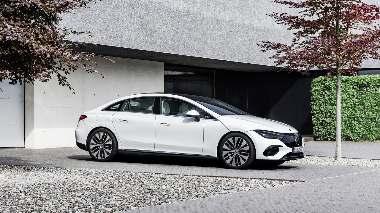 Mercedes-Benz EQE chega aos EUA pelo equivalente a 390 mil reais na ...