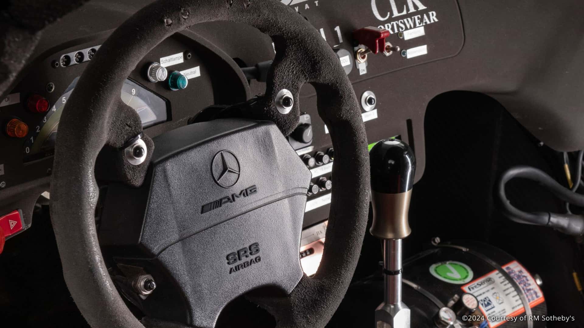 Mercedes-AMG CLK GTR GT1, o icônico vencedor do FIA GT1 de 1997 irá a ...