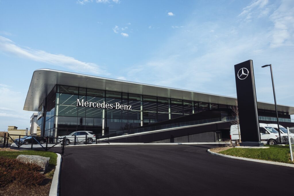 PRIMEIRO AMG BRAND CENTER INAUGURADO NA AMÉRICA DO NORTE - Mercedes ...