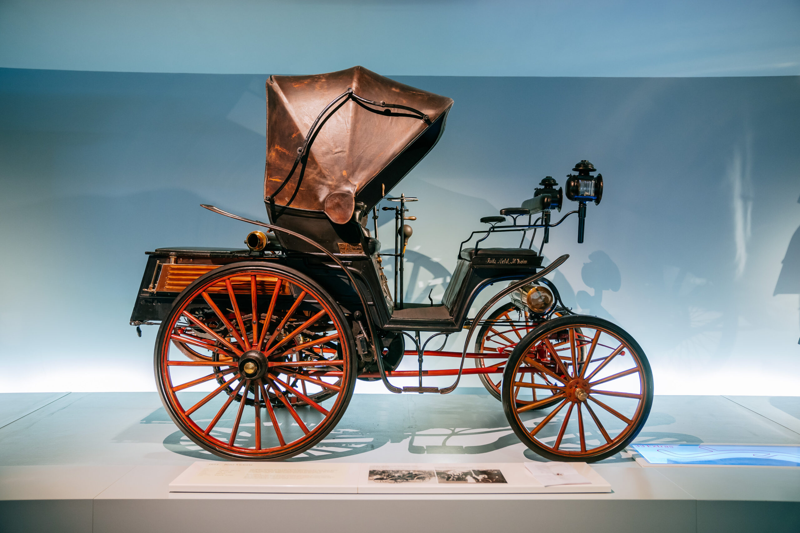 Há 130 anos, um Benz Victoria fazia uma viagem de quase 1.000 ...